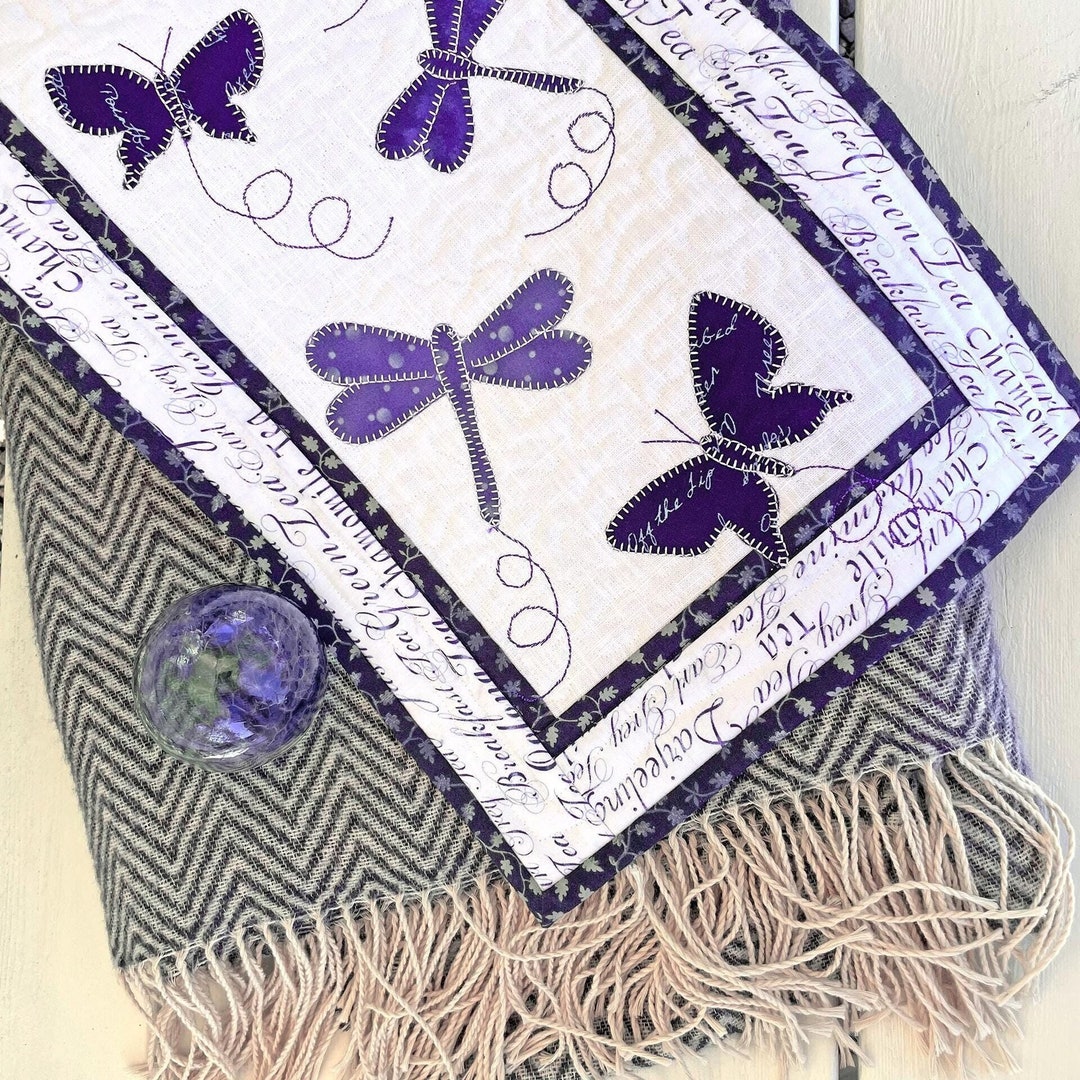 Meadow Wings Applique Quilt Pattern: Scrap-friendly Table Runner (PDF ...