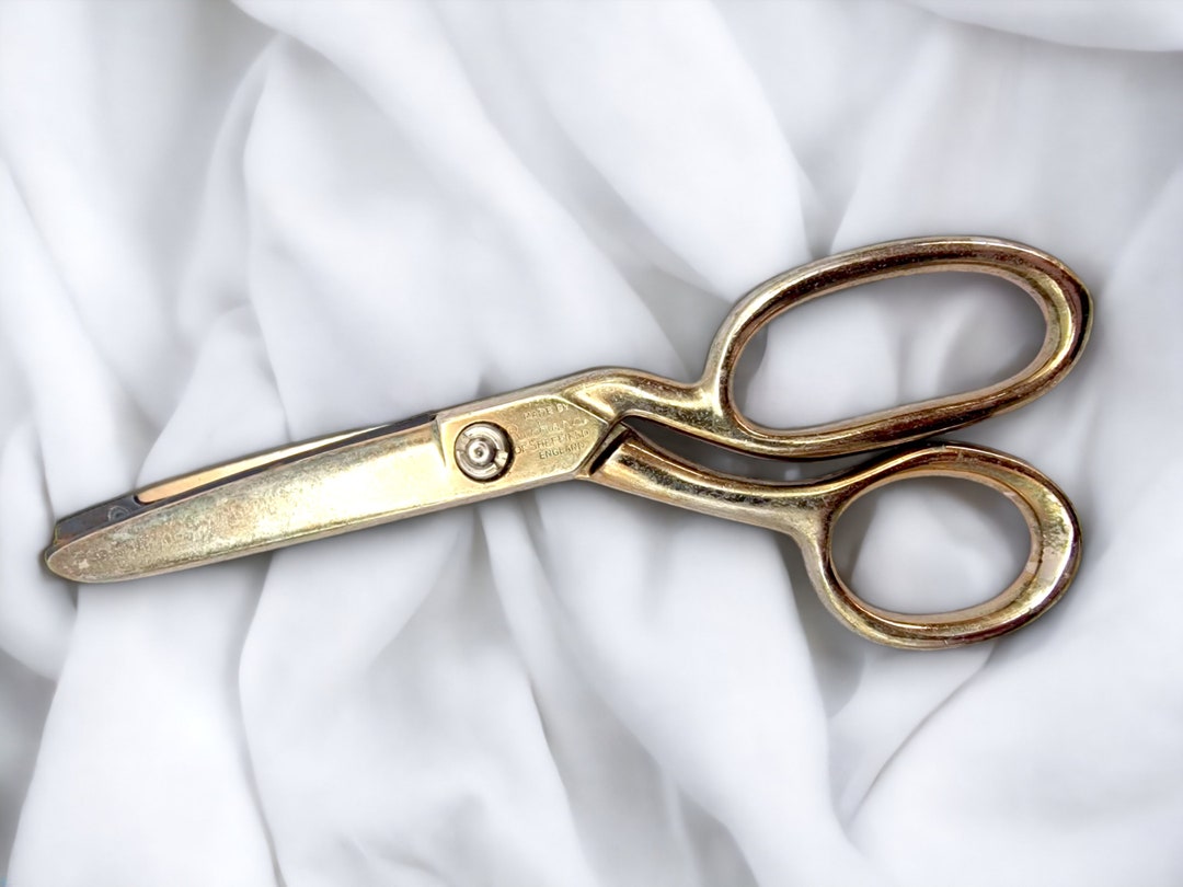 Vintage Pinking Shears Sewing Scissors by Richard Sheffield England ...