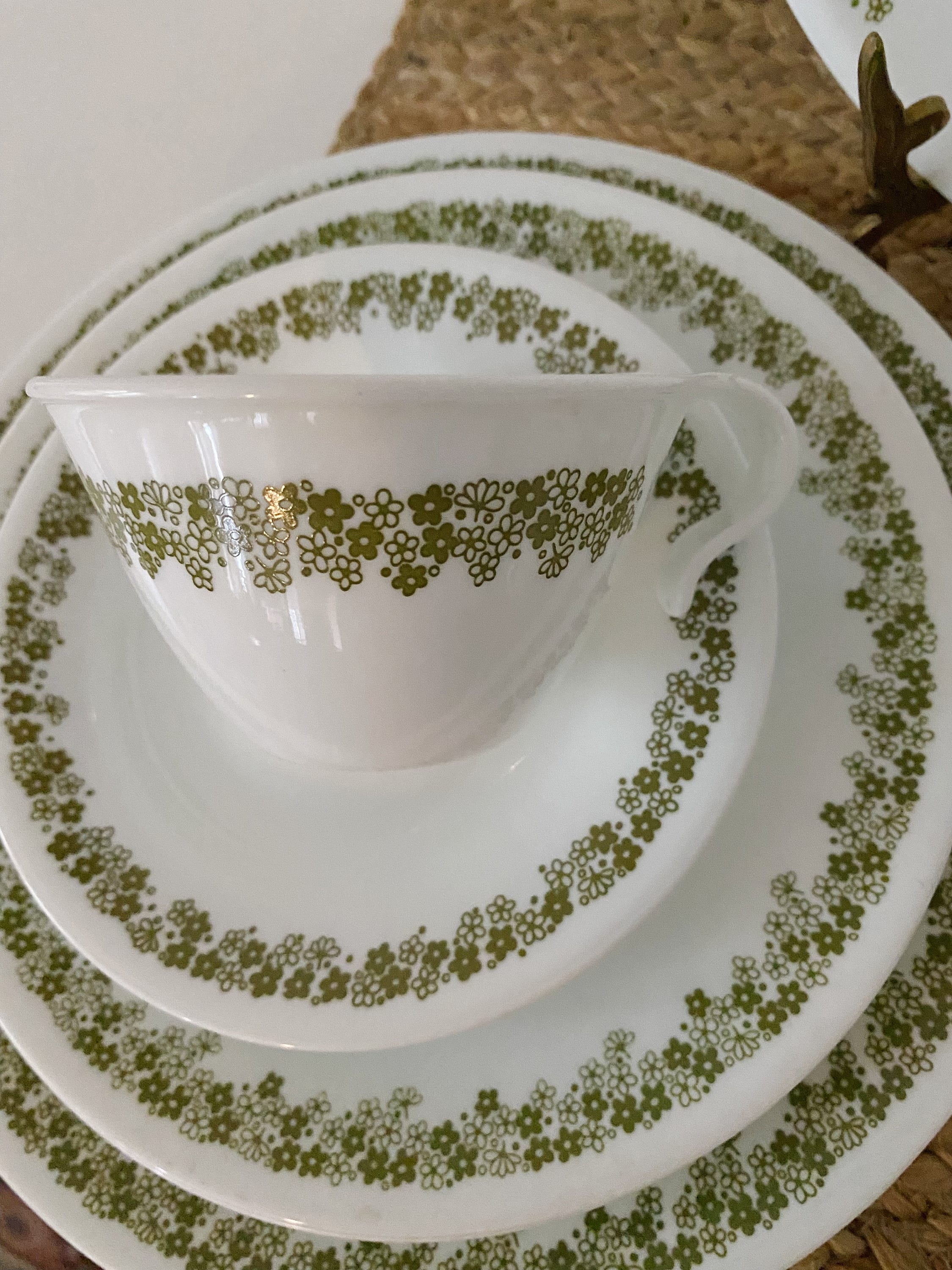 Vintage Corelle Spring Blossom Crazy Daisy Dishes for Four - Etsy