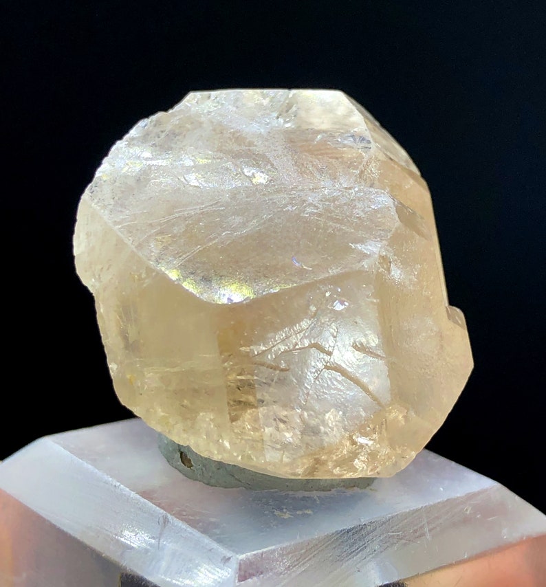 Natural Terminated Sherry Color Topaz Crystal, Raw Mineral, Topaz ...