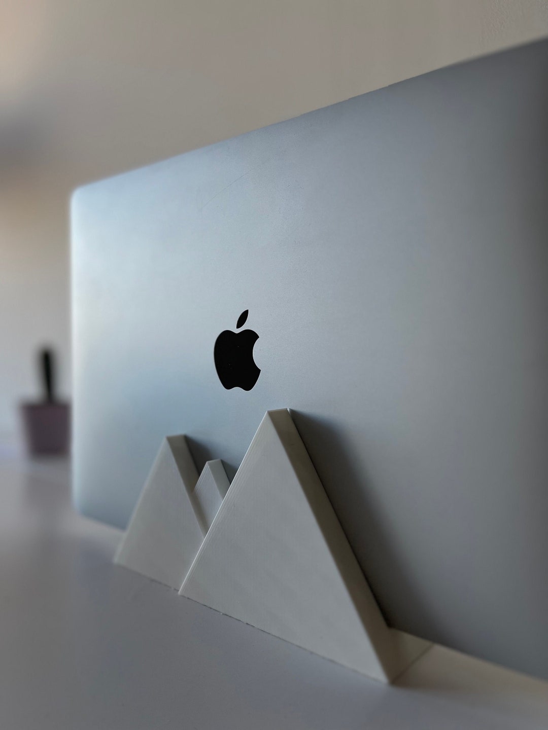 MacBook Vertical Stand - Etsy
