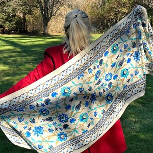 Very Beautiful and Light Navy Blue, White and Turquoise Floral Ancient ...
