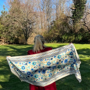 Very Beautiful and Light Navy Blue, White and Turquoise Floral Ancient ...