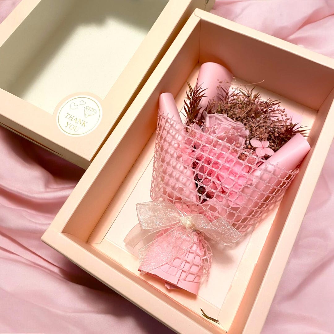 Infinity Flower Arrangement in Box, Flower Bouquet, Gift for Women ...