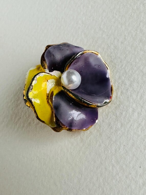 Vintage Brooch: Metal Enamel Purple Pansy Pin with F… - Gem