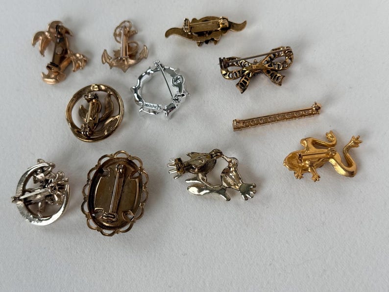 Vintage Brooch: Assorted Designs Circa 1950s to 1970s, Your Choice - Etsy
