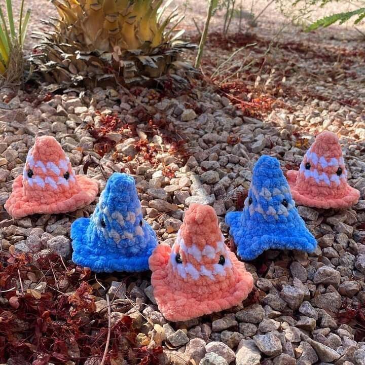 Vinny the Traffic Cone Crochet Pattern: Beginner Amigurumi (PDF Pattern ...