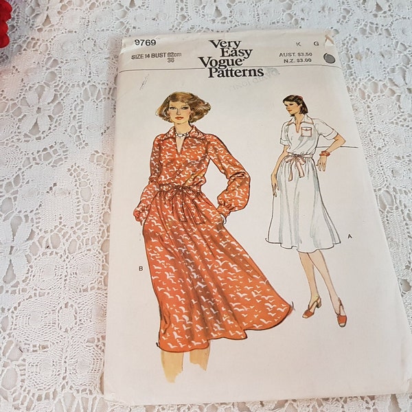 Vogue Dress Sewing Pattern - Etsy