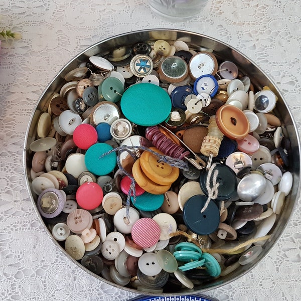 Bulk Buttons - Etsy