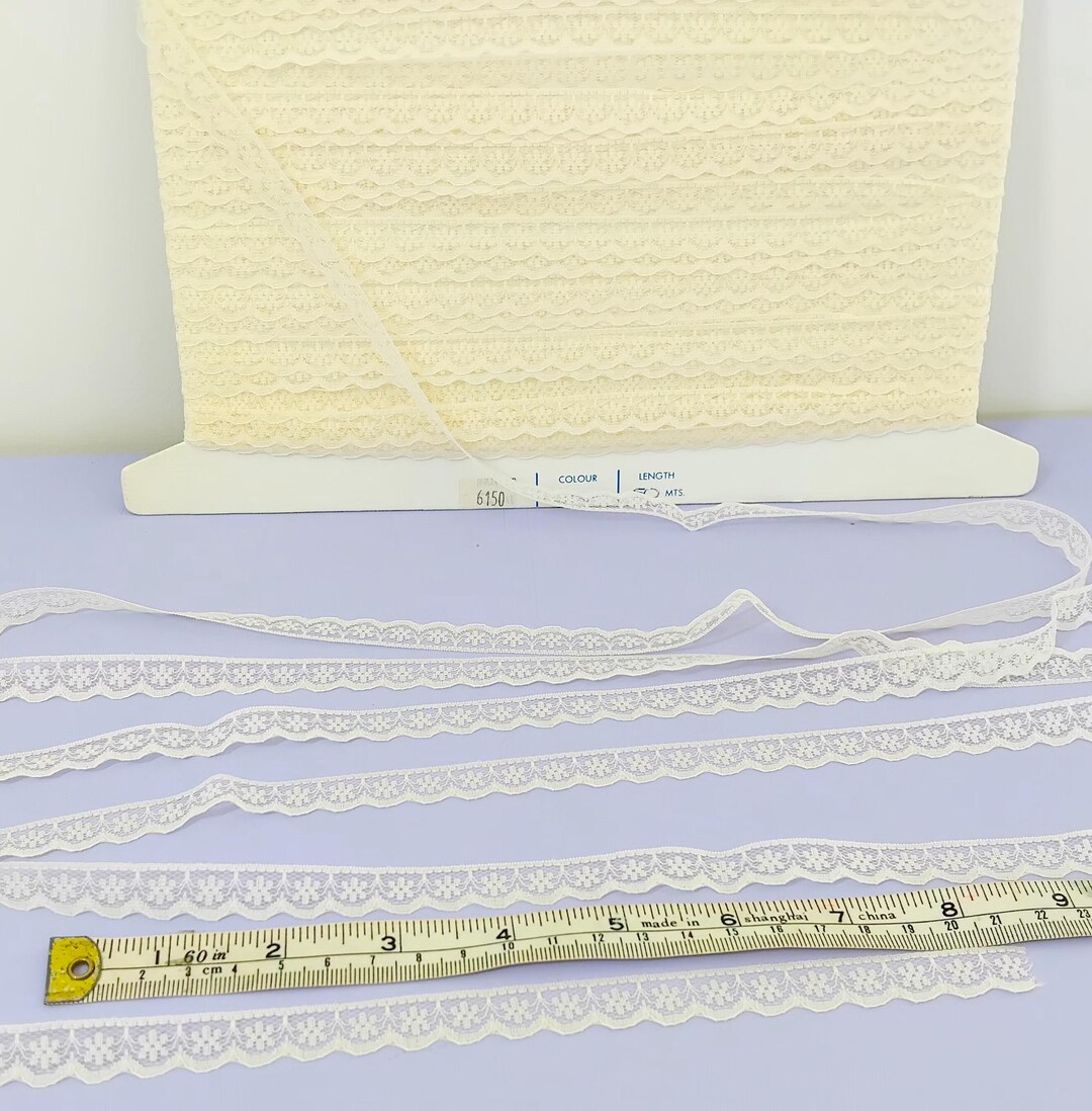 Vintage 80s Cream Scalloped Edge Lace Trim, 15mm Wide, Sold by the ...