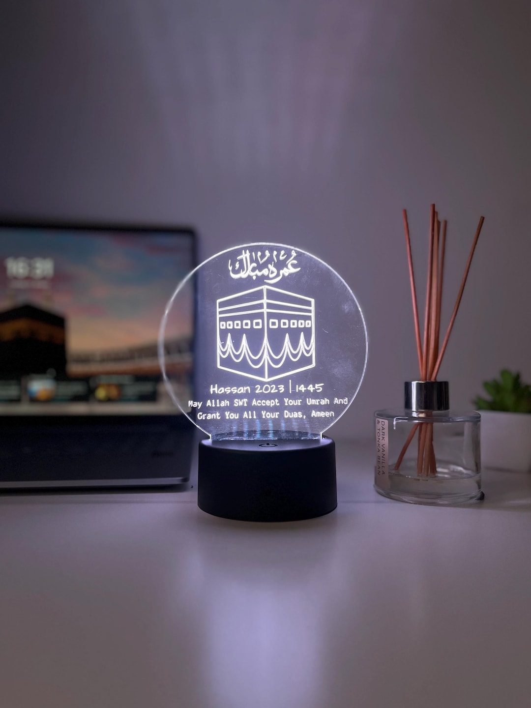 Personalised Umrah Mubarak LED Acrylic Lamp | Laser Engraved Islamic ...