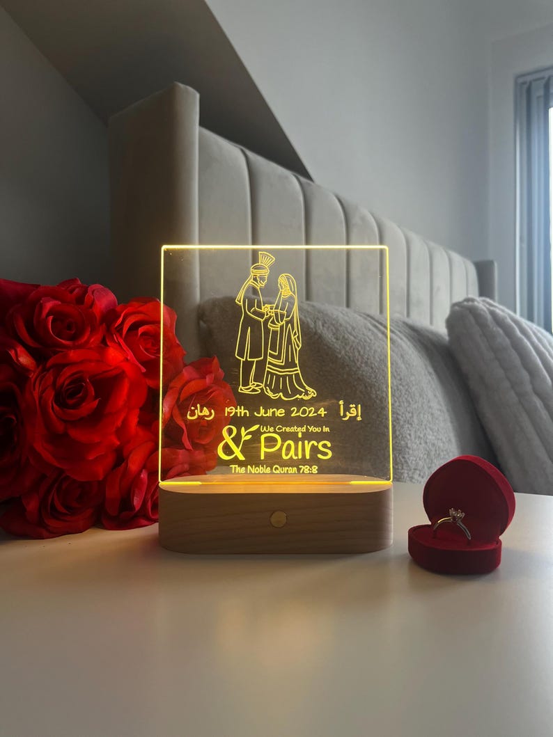 Bride & Groom Outline LED Lamp “we Made You in Pairs” Personalised ...