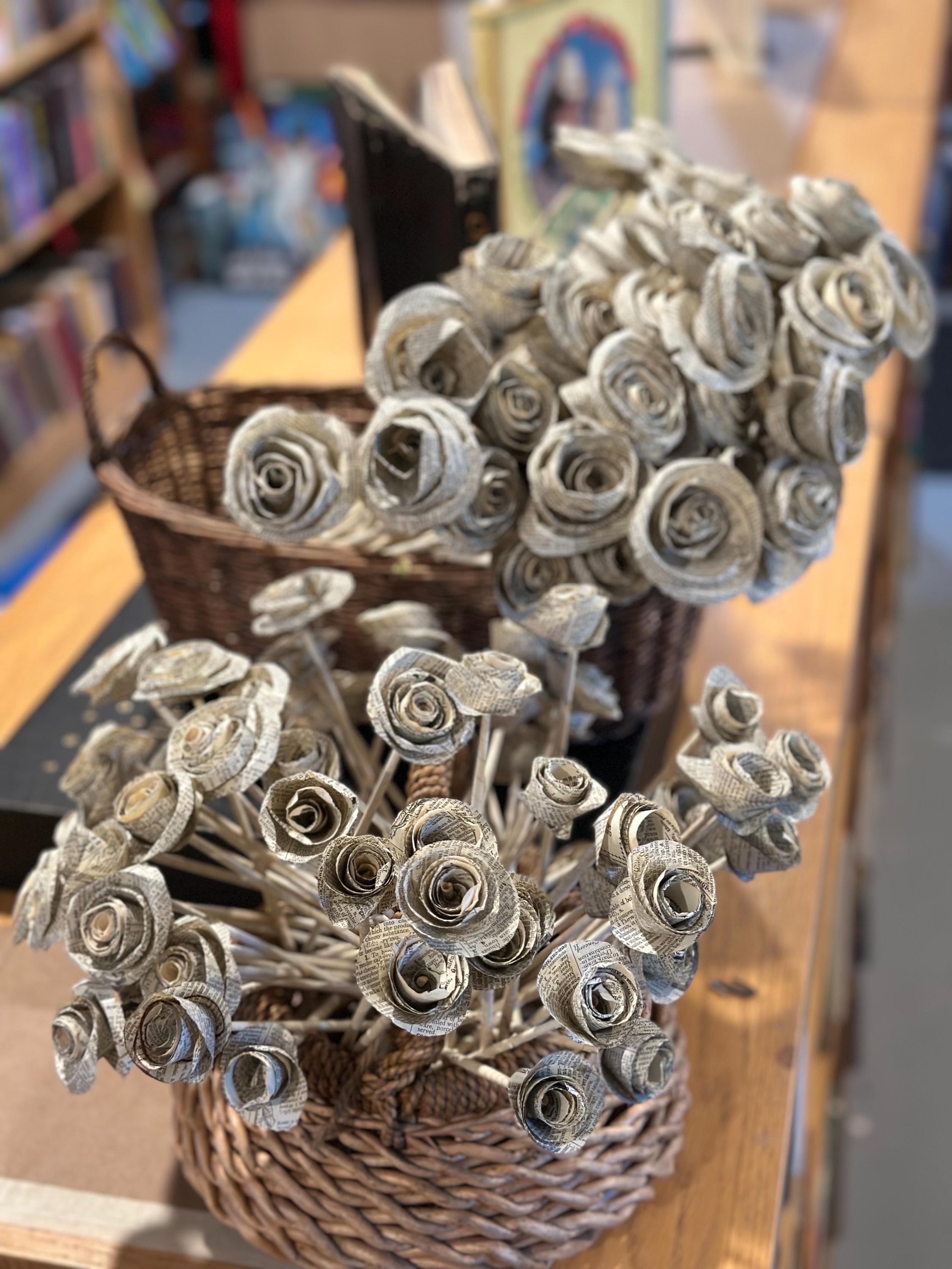 Handcrafted Dictionary Paper Roses, Everlasting Blooms - Etsy