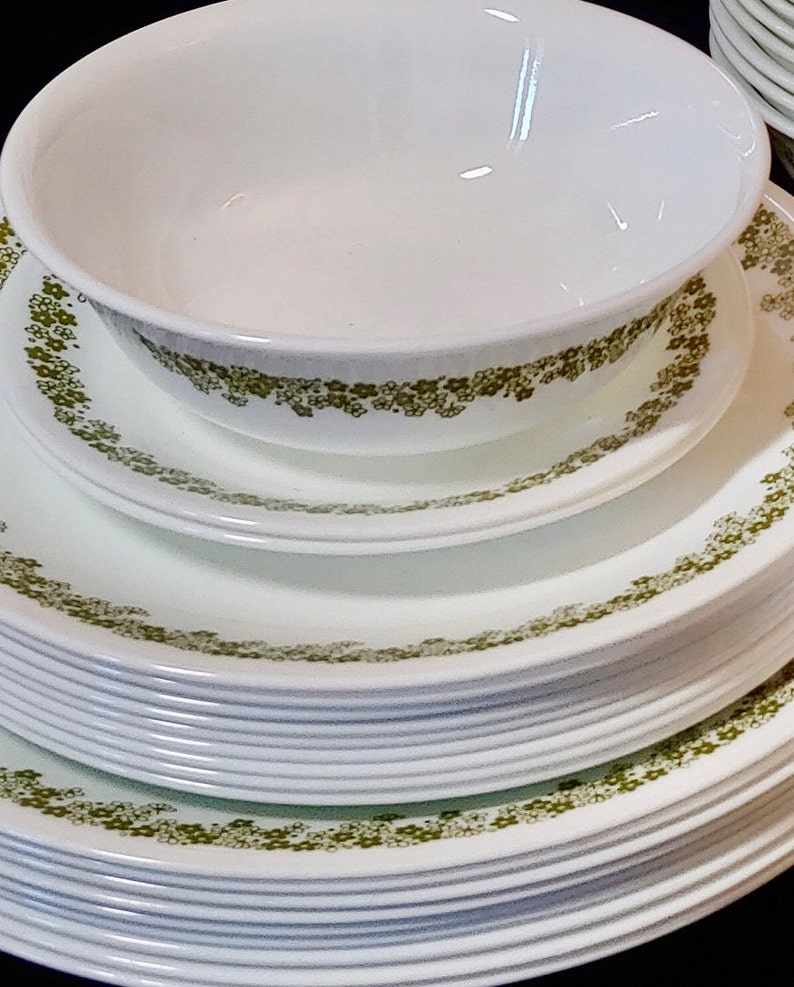 Corelle Crazy Daisy Dish Set SPRING BLOSSOM New Inventory Retro Mid ...