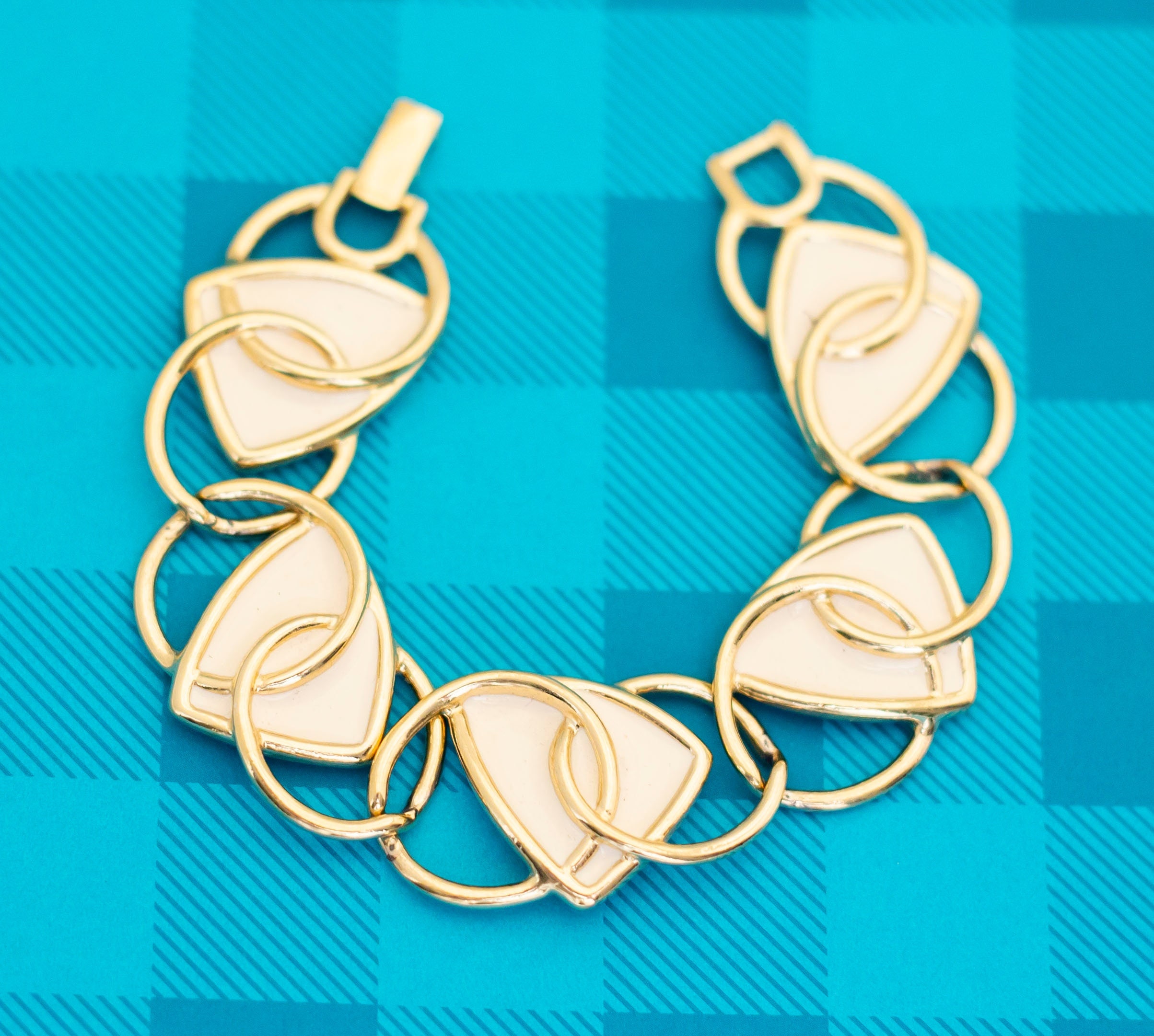 Vintage Gold Tone Geometric Shapes Bracelet Size 7 1/2 by Trifari - Z8 ...