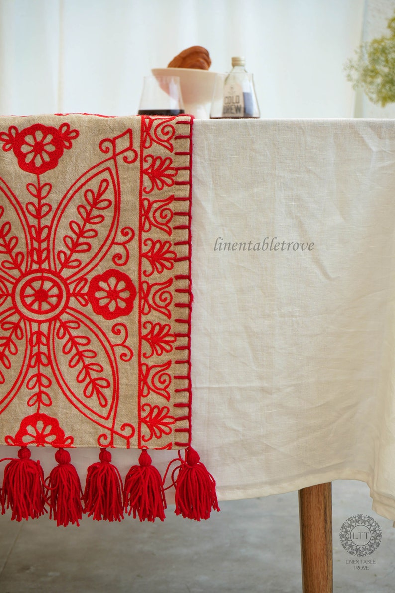 Red Indian Table Runner Natural Linen Tablecloth Tassels Handmade Table ...