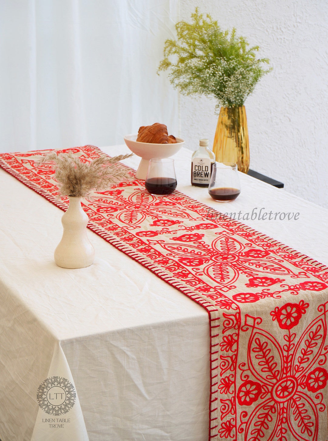 Red Indian Table Runner Natural Linen Tablecloth Tassels Handmade Table ...