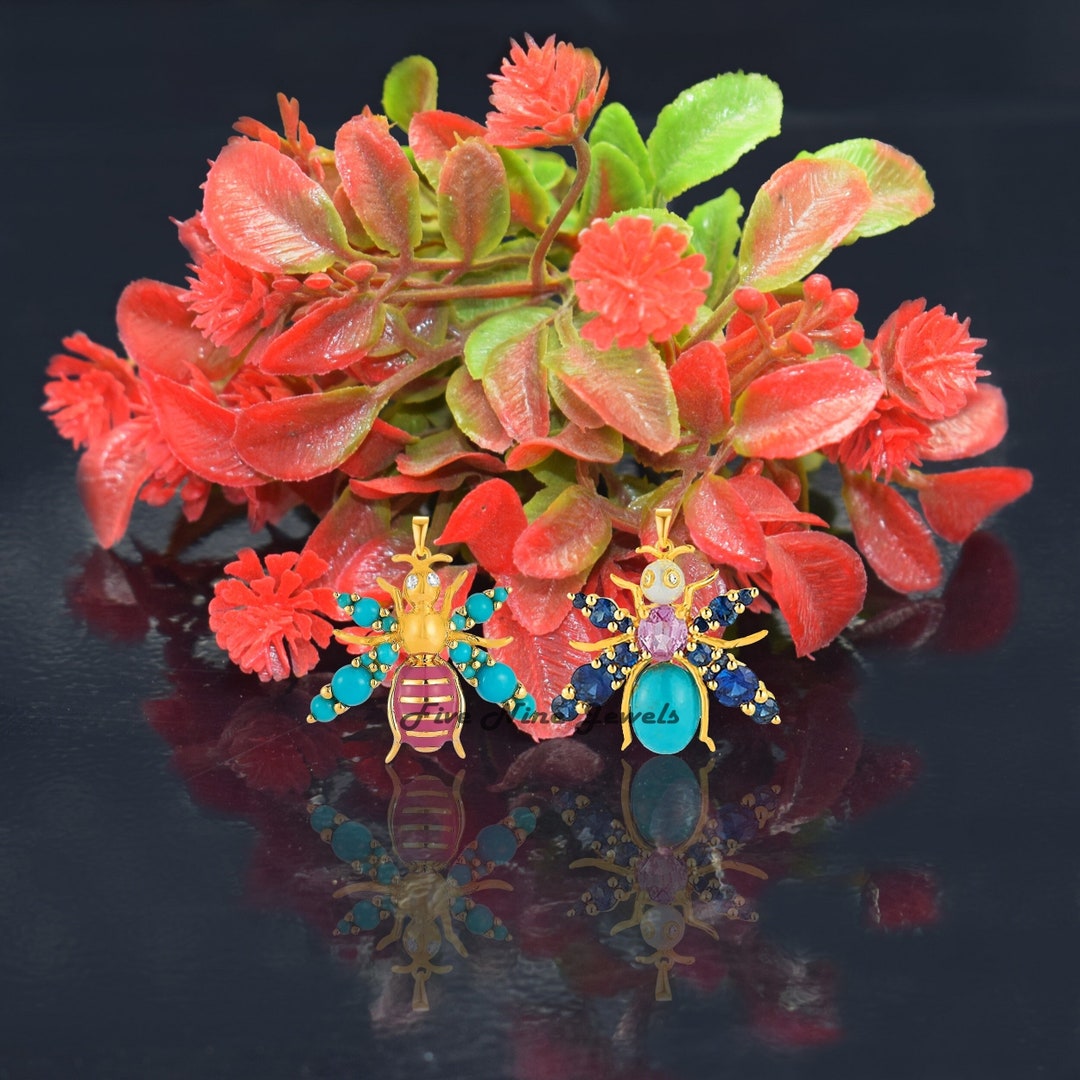 Gemstone Honey Bee, Turquoise Bee Pendant, Hand Carving Honey Bee, Pave ...