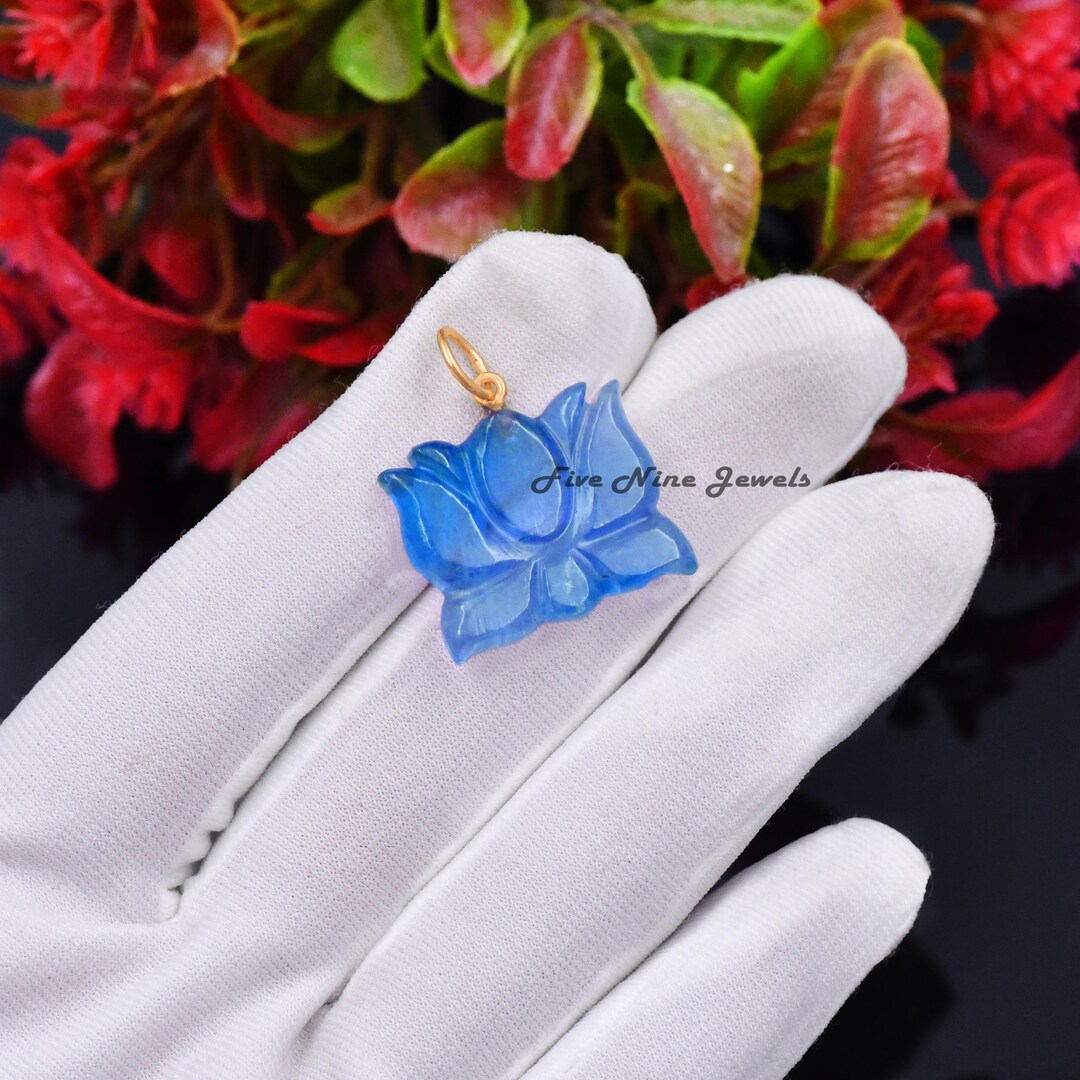 14K Gold Carved Quartz Lotus Flower Pendant, Gemstone Jewelry - Etsy