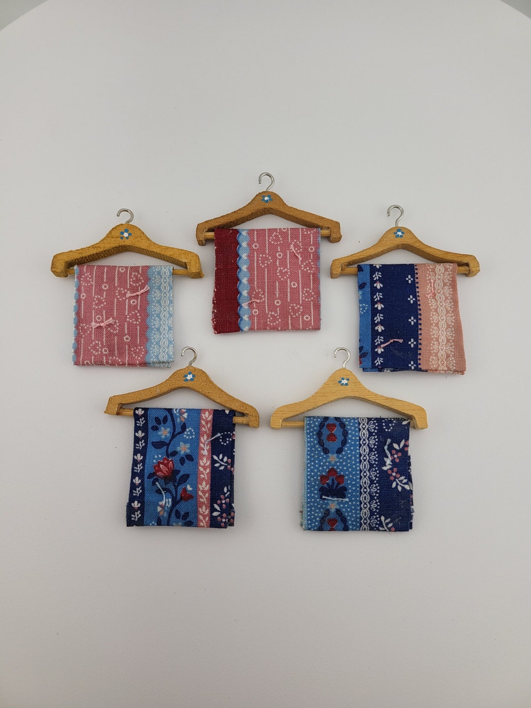 Vintage Miniature Country Hanger With Quilt - Etsy