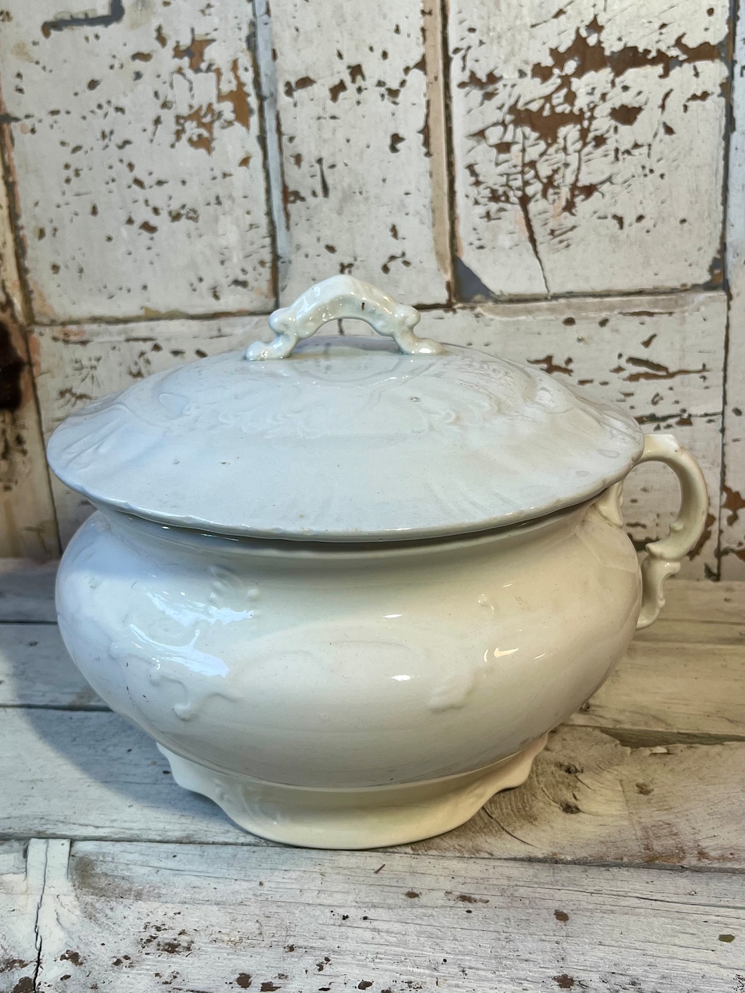 KT & K (knowles Taylor Knowles) Ironstone Chamber Pot With Lid - Etsy