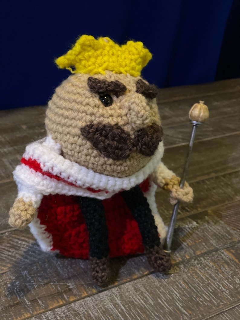 Onion King Crochet Pattern - Overcooked - Etsy