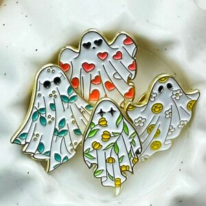 Spooky Ghosts Lovely Enamel Pin Collection Heart Ghost, Halloween Pin ...
