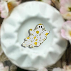 Spooky Ghosts Lovely Enamel Pin Collection Heart Ghost, Halloween Pin, Floral Gothic - Etsy