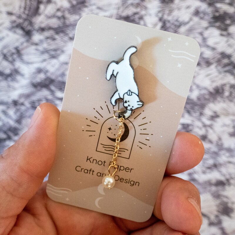 White Cat Pin - Etsy