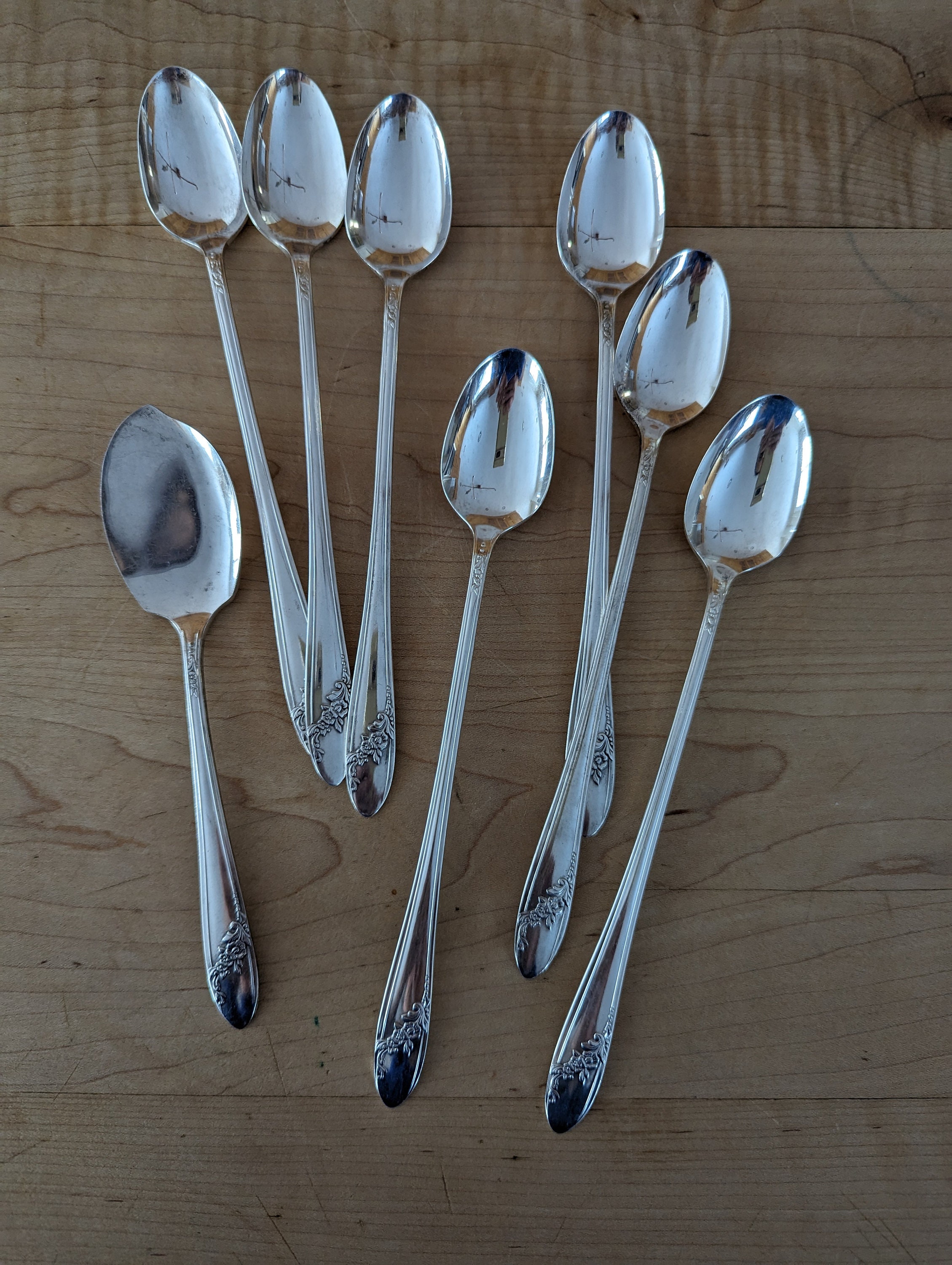 Vintage Ice Teaspoon Set Tudor Plate Oneida Community Set of 8 Queen ...