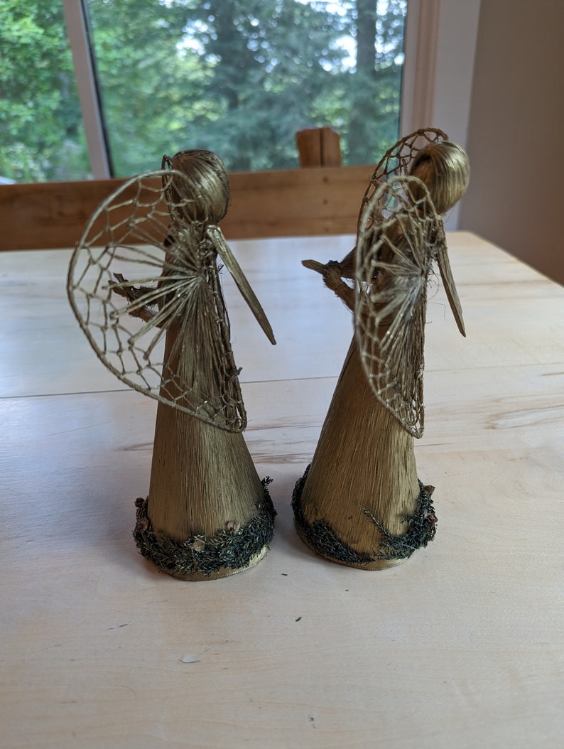 Vintage Set of Two Hand Made Corn Husk Angels Praying, Primitive Gold ...