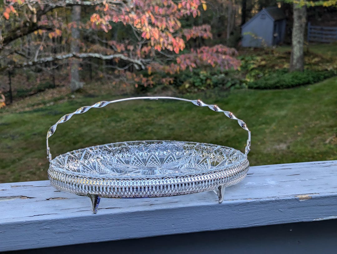 Vintage Queen Anne Devided Glass Dish With Silverplate Frame, Queen ...