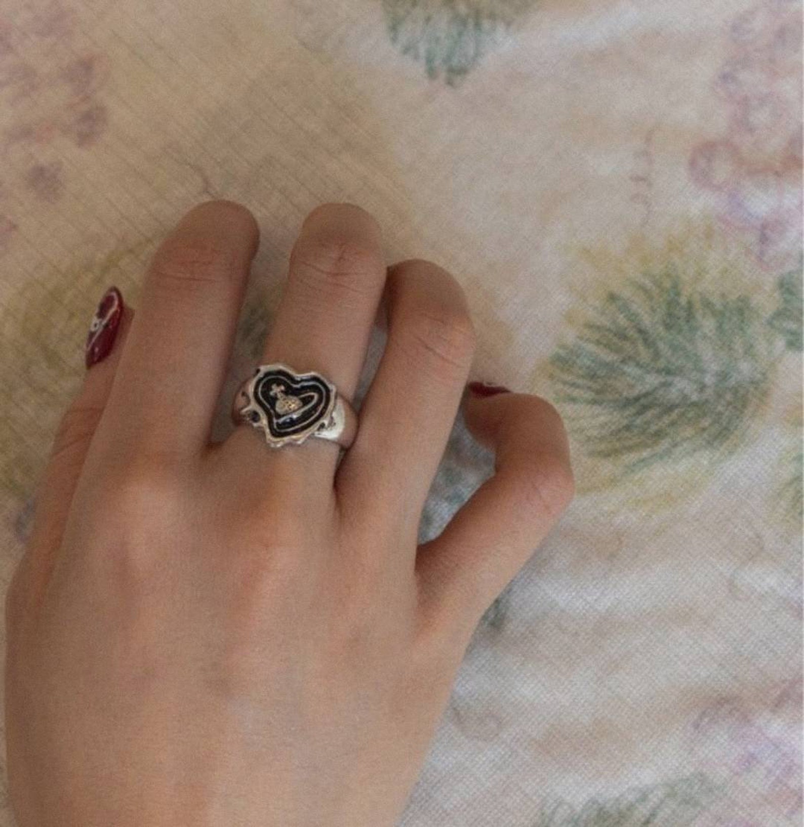 Vivienne Westwood Seal Ring ,nana Anime Armour Ring ,armor Ring , Nana ...