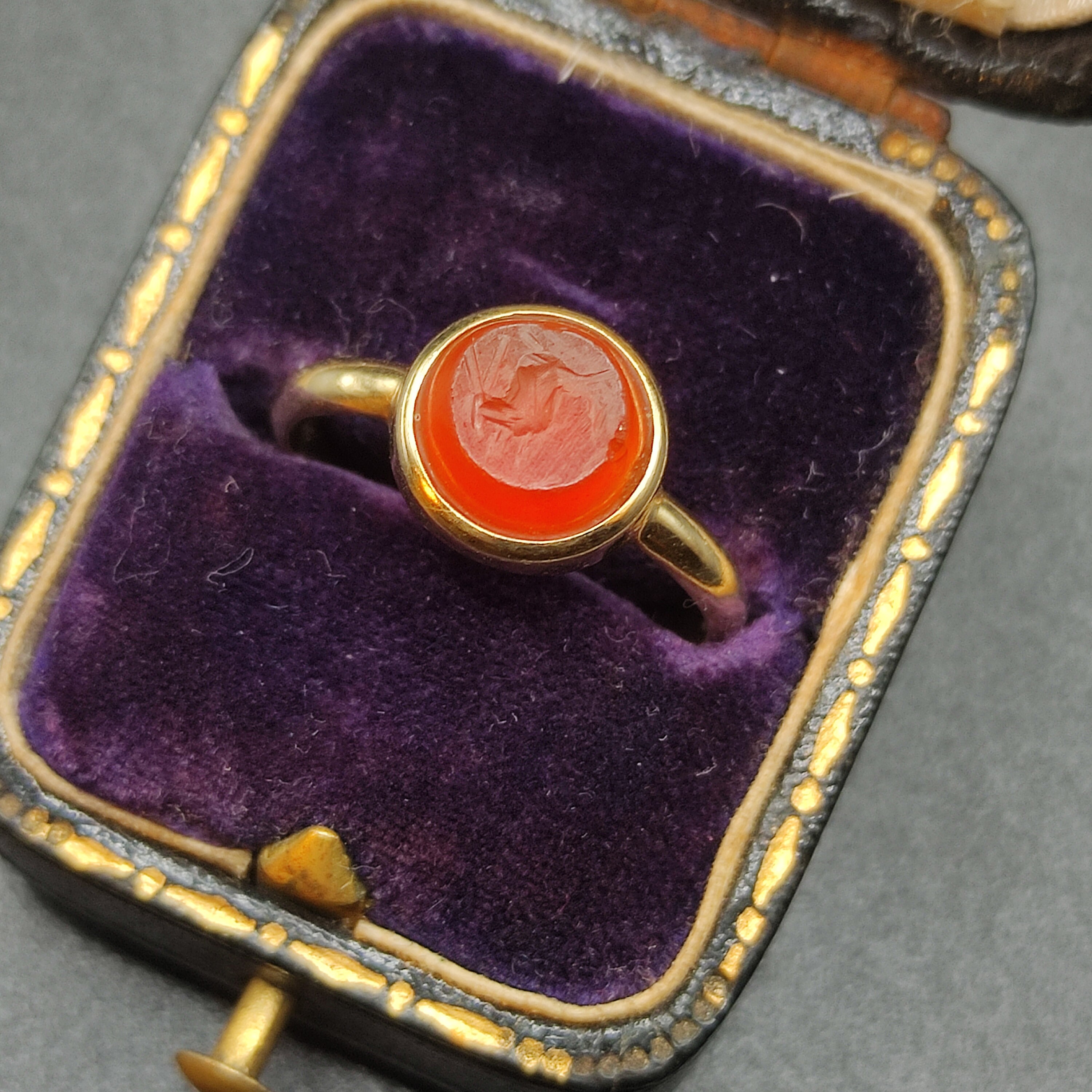 Antique 14ct Goldring With an Ancient Carnelian Intaglio Stone - Etsy