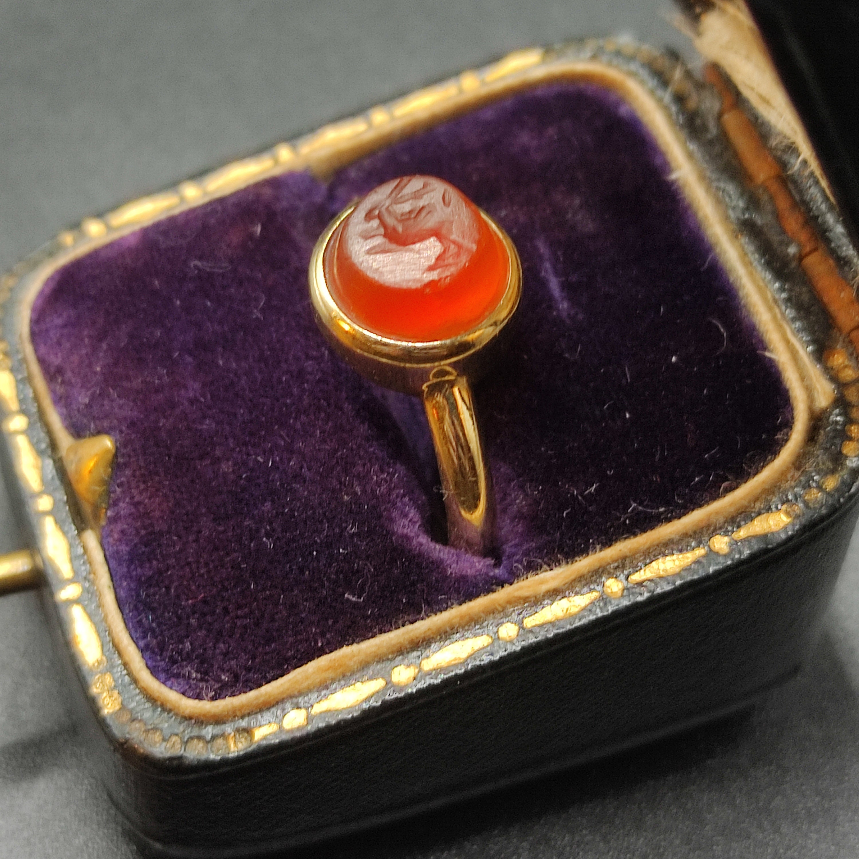 Antique 14ct Goldring With an Ancient Carnelian Intaglio Stone - Etsy