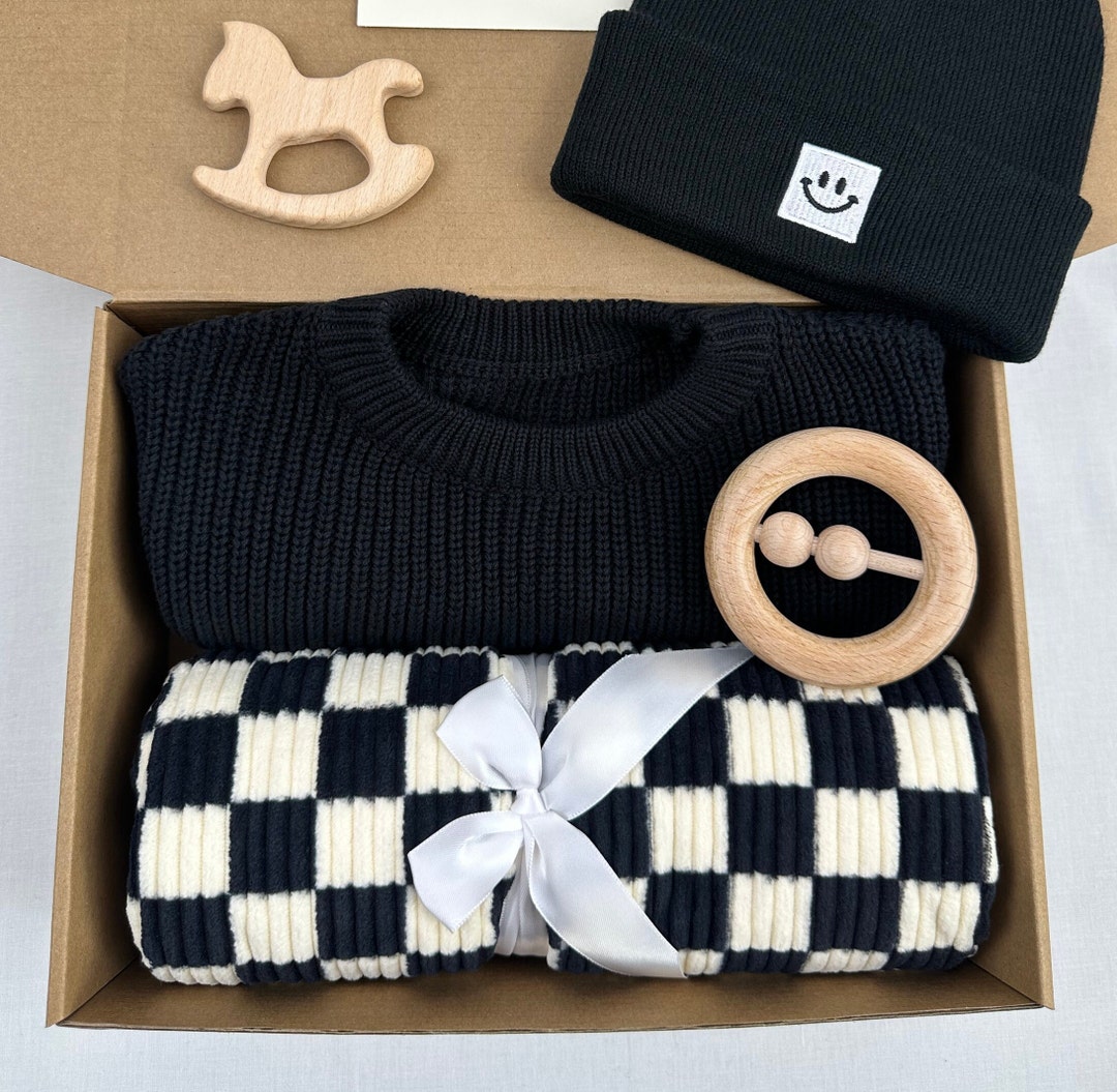 Newborn Gift Set Boy & Girl Baby Shower Checkered Baby Blanket Welcome ...