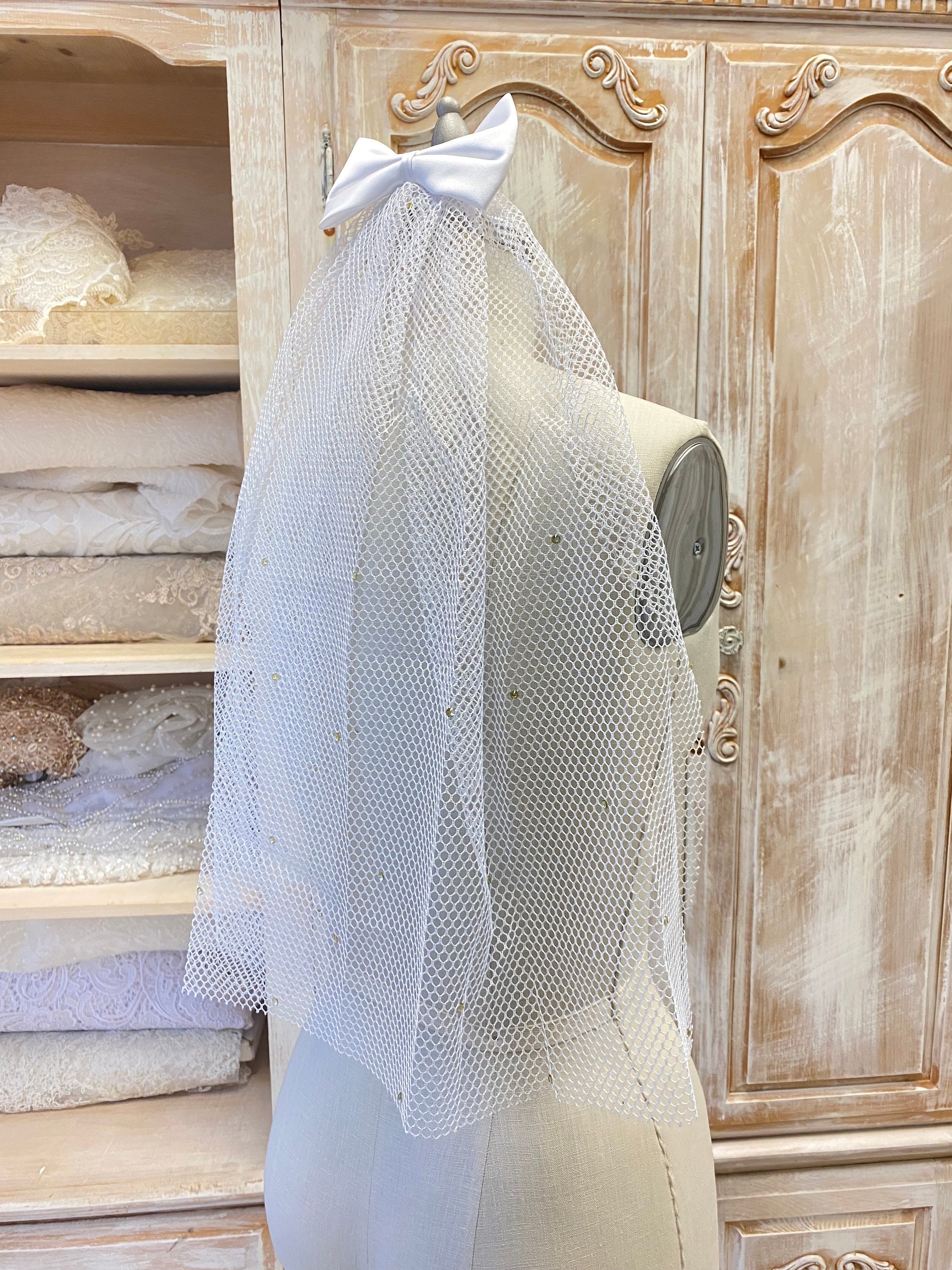 Small Minimalist Veil Mesh Bridal White Simple Veil Simple Bridal Veil ...
