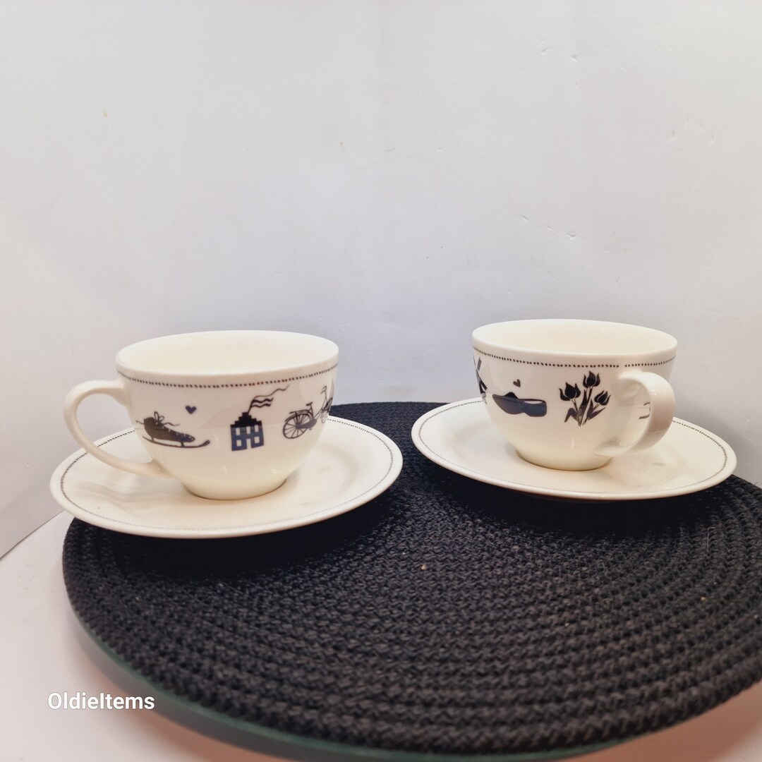 Vintage Dutch Floral With Characteristic Motifs of White and Black ...