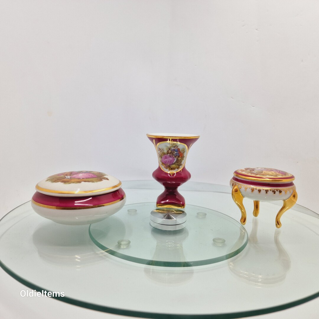 Exceptional Limoges Miniature Round Gold Plated and Motif Trinkets ...