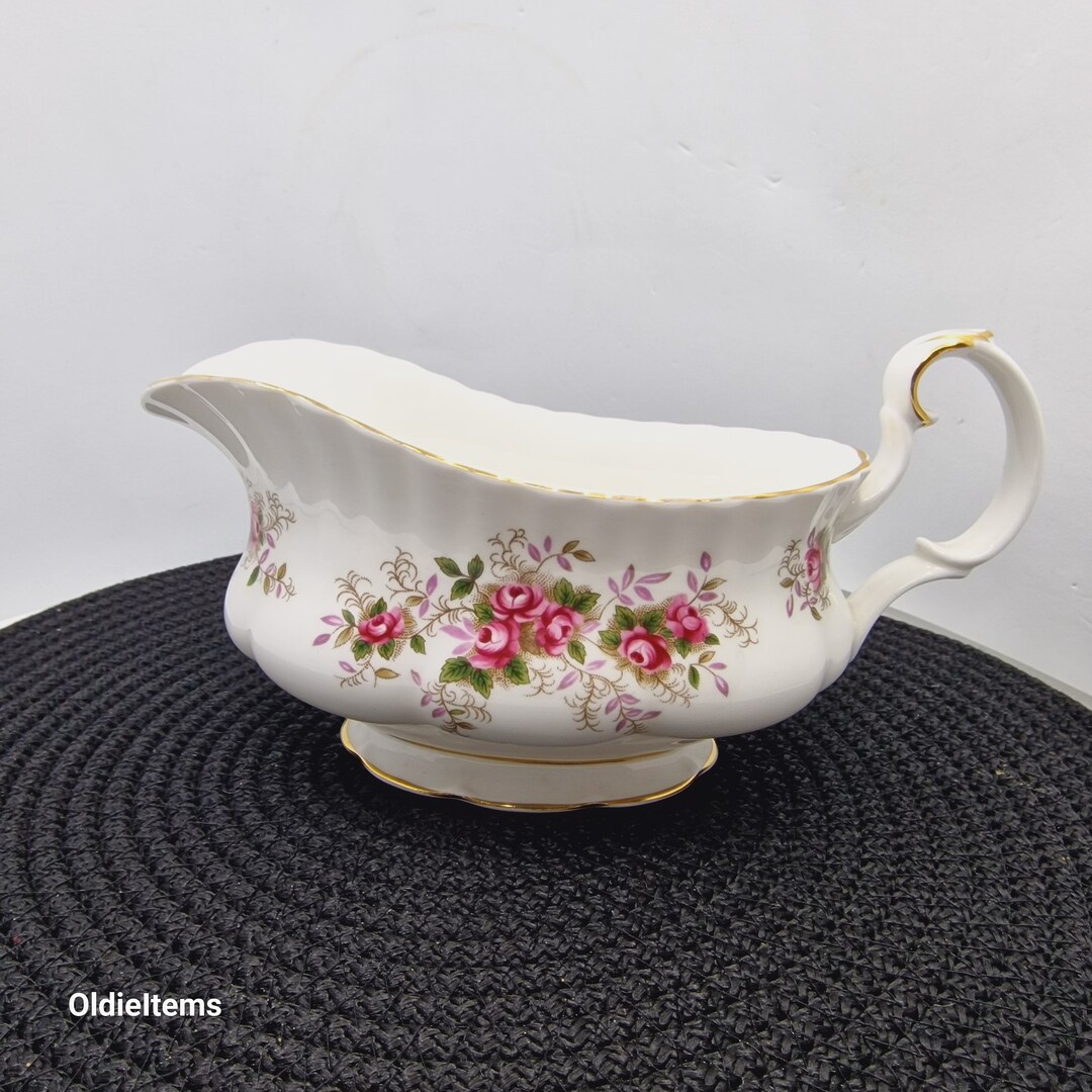 Vintage Royal Albert Lavender Rose Bone China Sauce Pitcher - Etsy