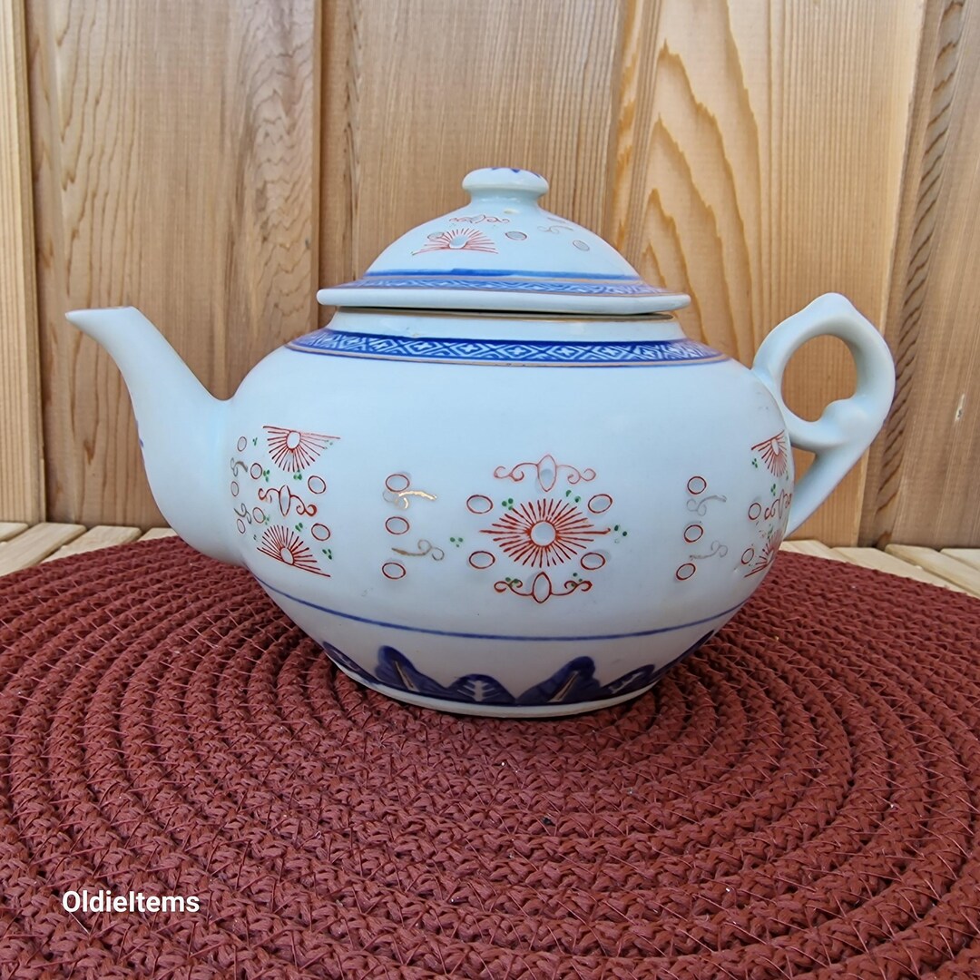 Large Vintage 30 Oz Rice Eye Chinese Teapot With Blue Red Motifs ...