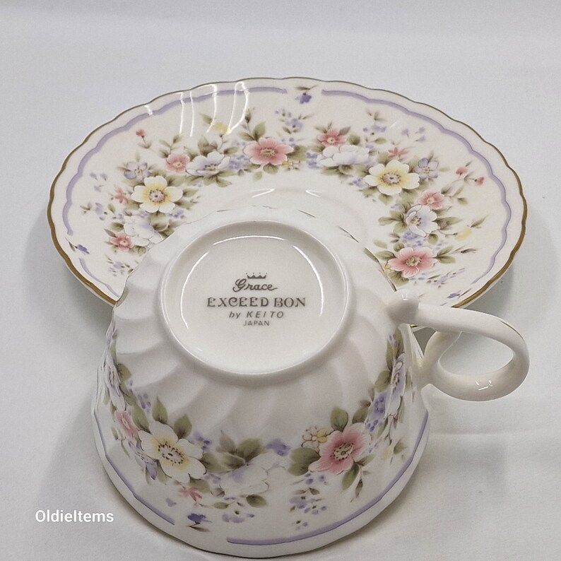 Floral Grace Exceed Bon by Keito Kapan Cup and Saucer - Etsy