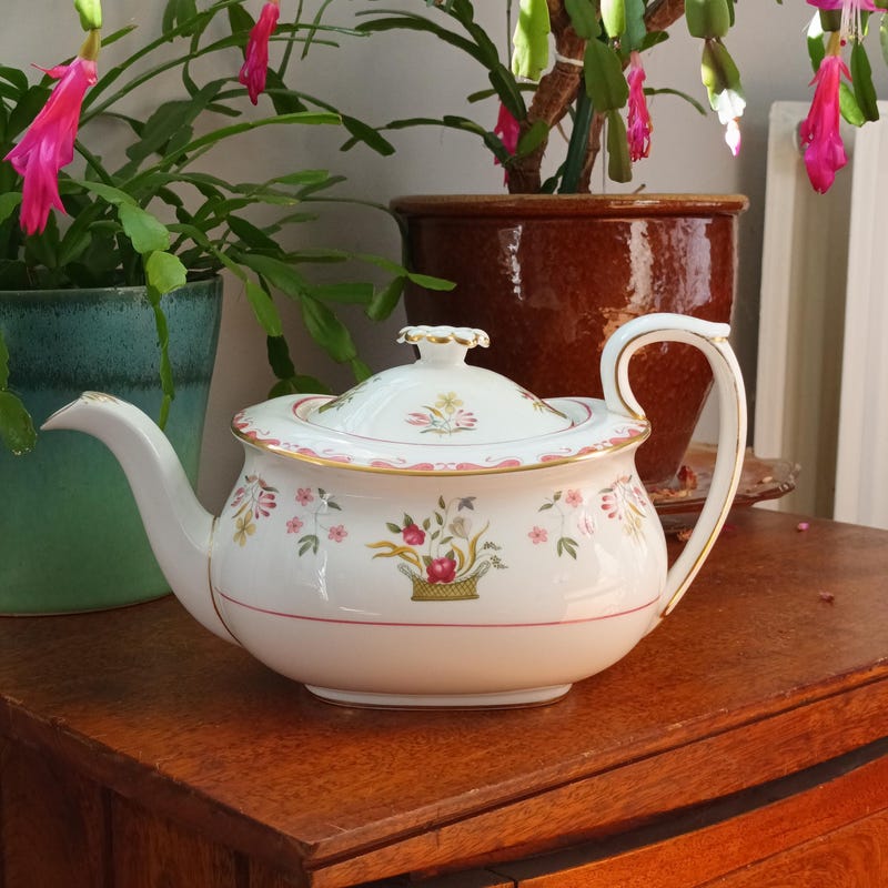 Williamsburg Pottery Set - Etsy UK