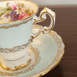 Fabulous Rare Vintage Foley Bone China Ornate Pale Blue , Pink Peony ...
