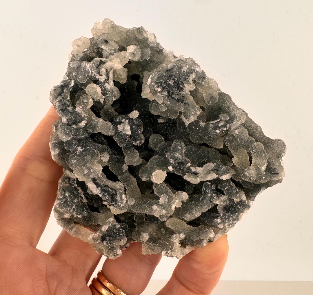 Black Chalcedony From Sarul, Nashik, Maharashtra, India Beautiful ...