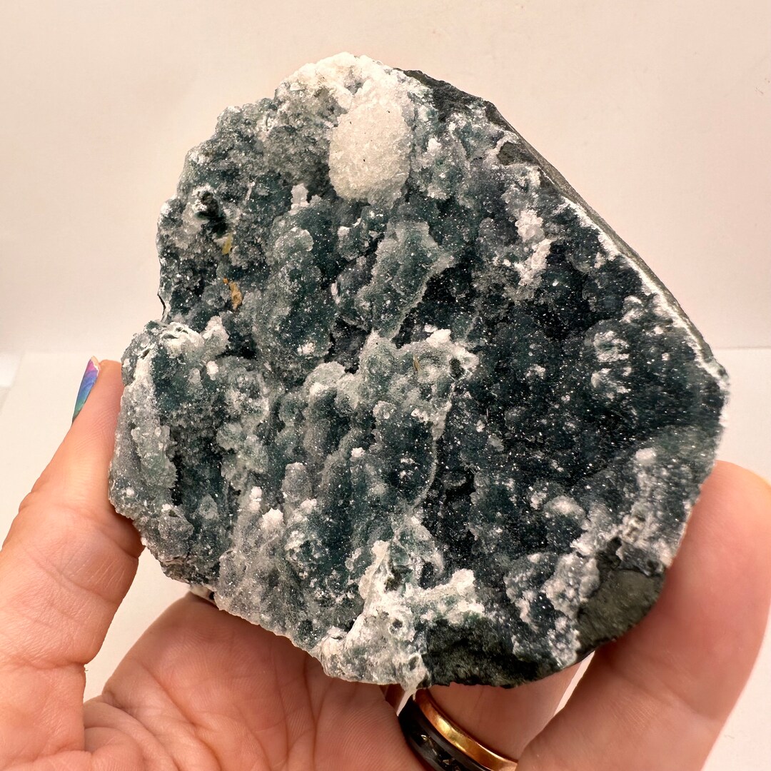Dark Black Chalcedony Geode From Nashik, Maharashtra, India | Beautiful ...
