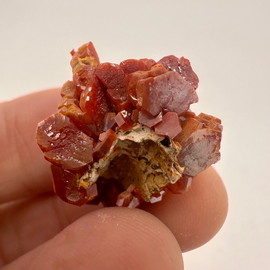Sparkly Vanadinite Cluster With High-quality Crystals - Moroccan ...