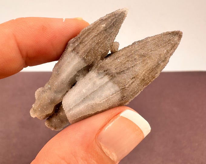 Unusual and Rare Pseudomorph! "snow Finger" Druzy Quartz After Dogtooth ...