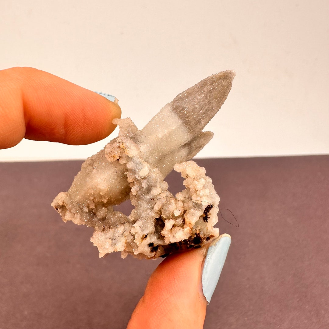 Unusual and Rare Pseudomorph! "snow Finger" Druzy Quartz After Dogtooth ...