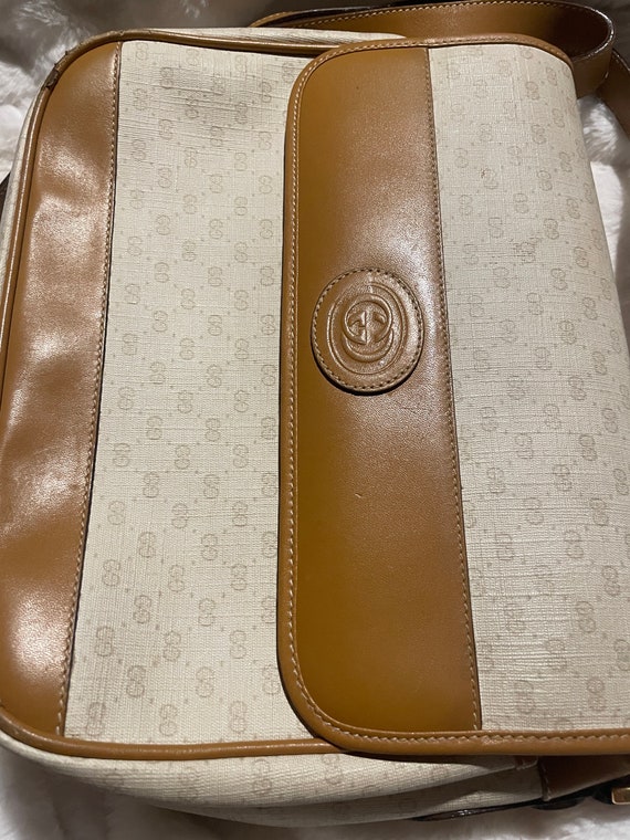 Gucci Vintage GG Monogram Brown Shoulder/ Crossbody B… - Gem